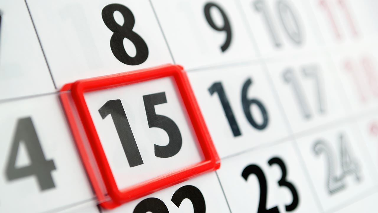 La Comunidad de Madrid aprueba el calendario laboral para 2023 con 12 ...